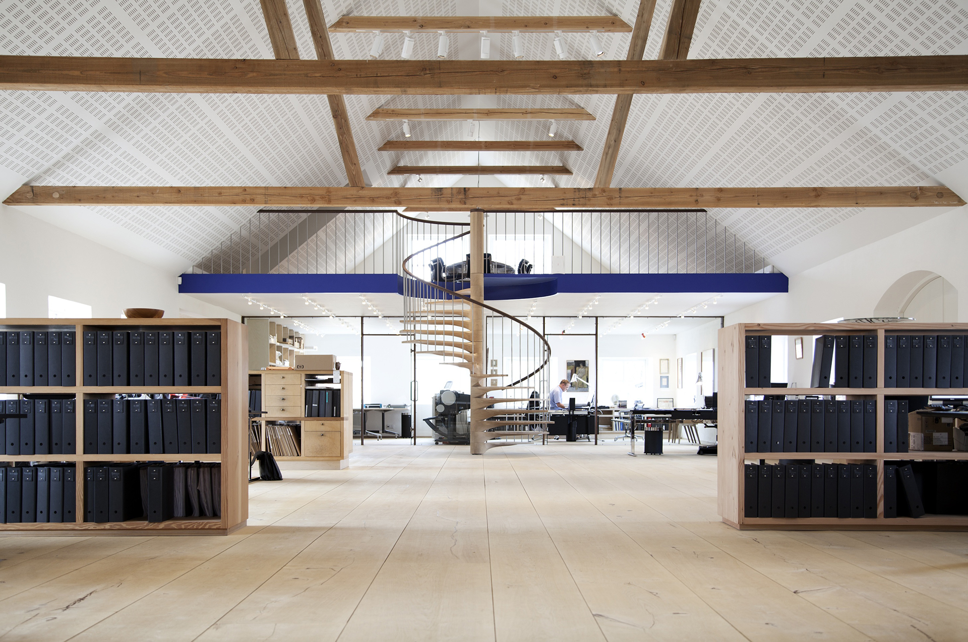 Aage Damgaard - Administration